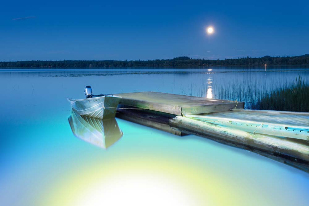 Underwater Dock Lights | Underwater Fish Lights - Incredible Underwater ...